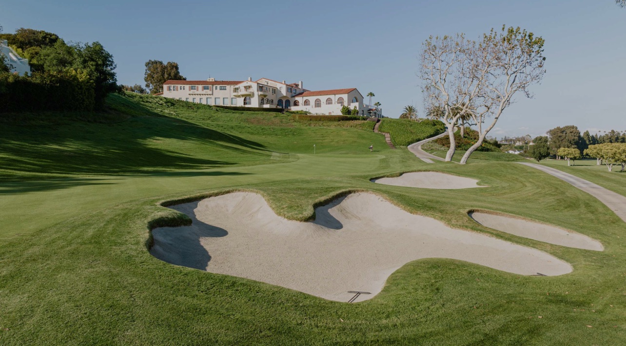 Riviera Country Club - The Golfers Corner